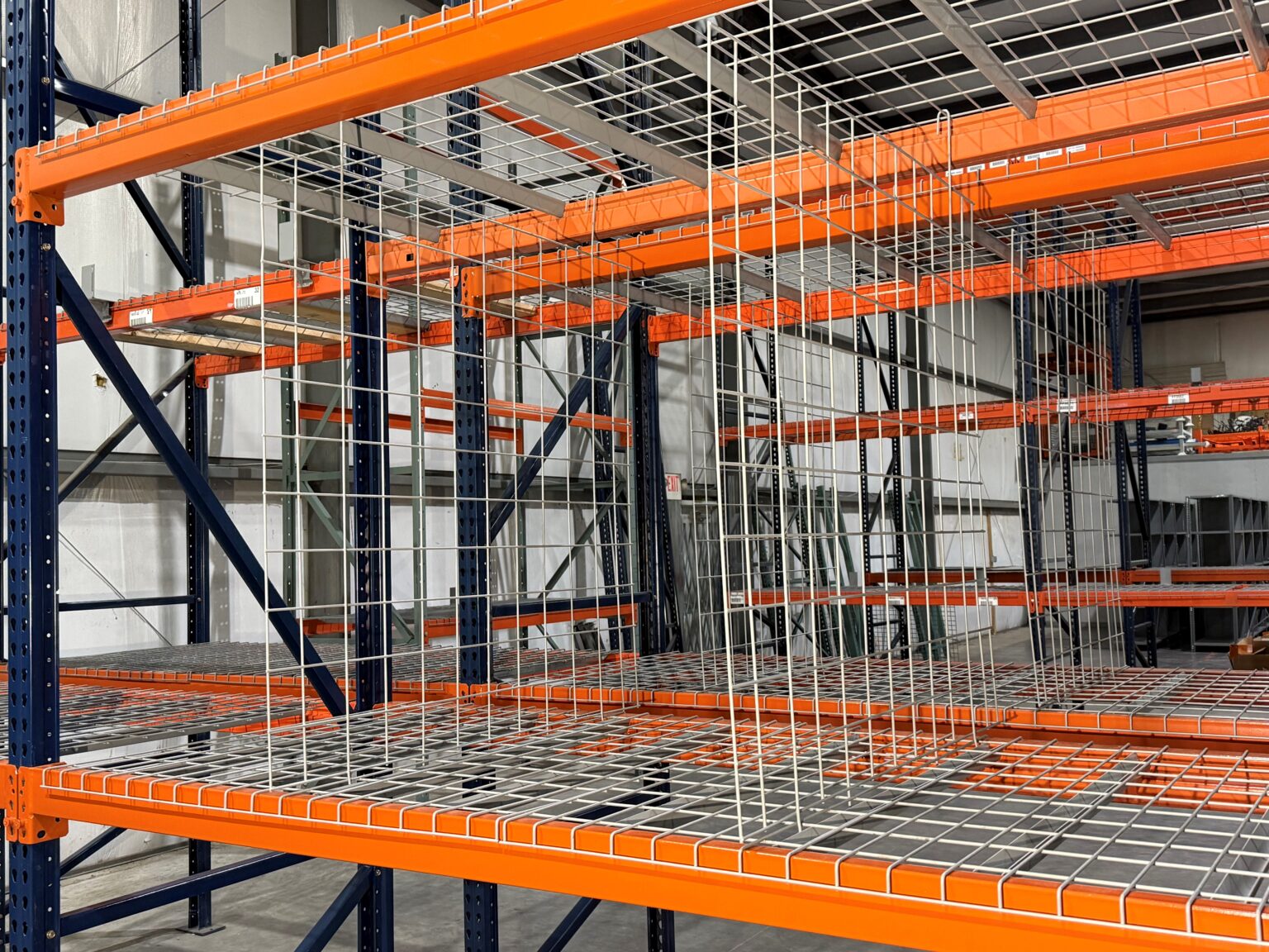 Hanging Wire Pallet Rack Dividers | Warehouse Rack and Shelf