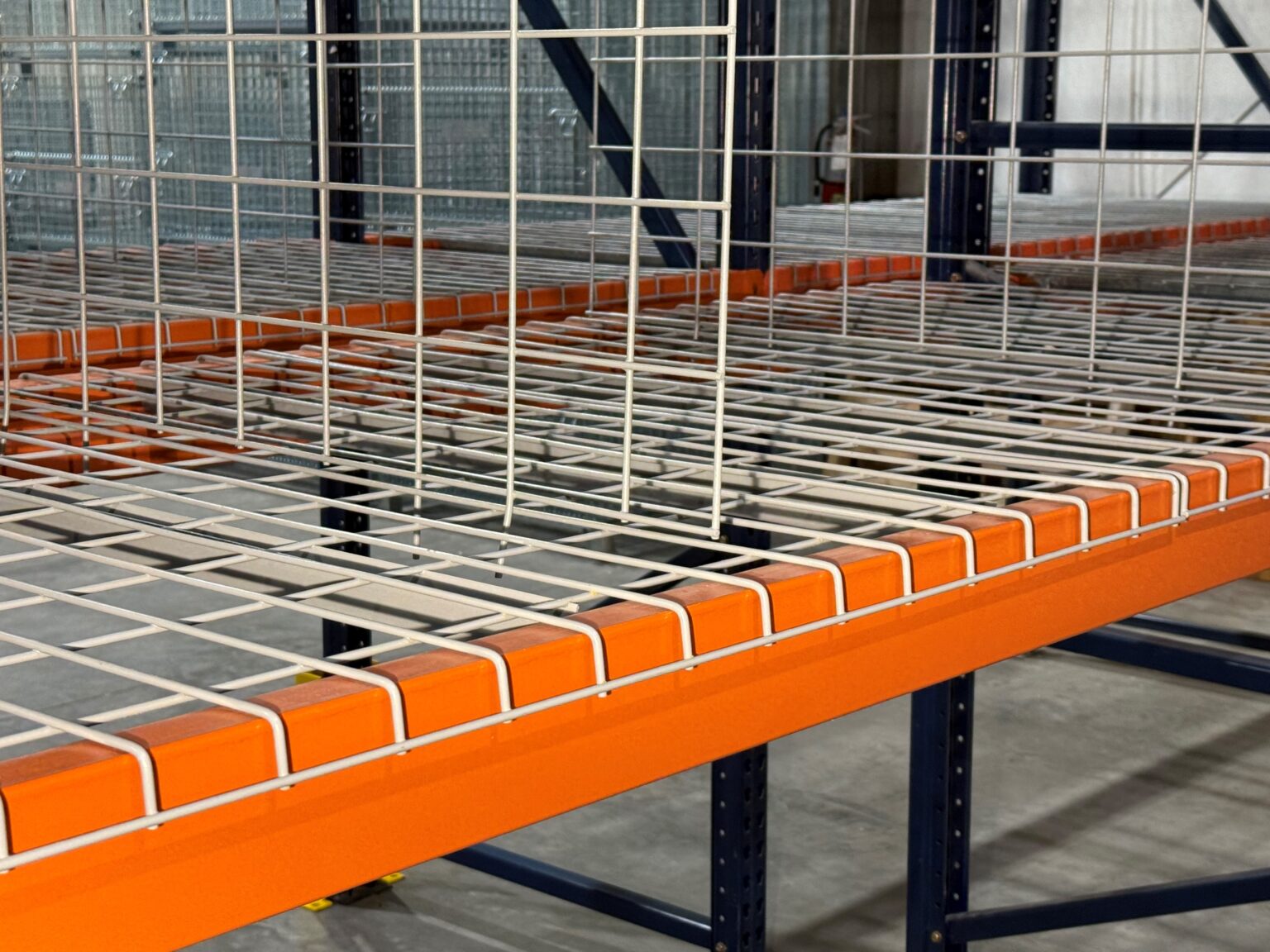 Hanging Wire Pallet Rack Dividers | Warehouse Rack and Shelf