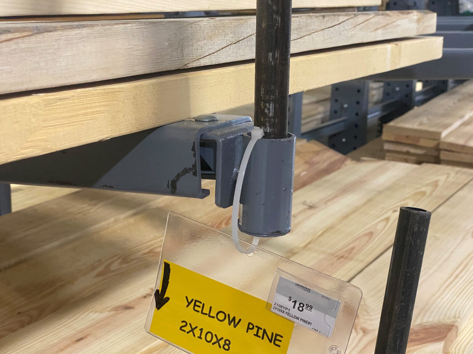 Commercial Cantilever Lumber Storage Racks for Sale