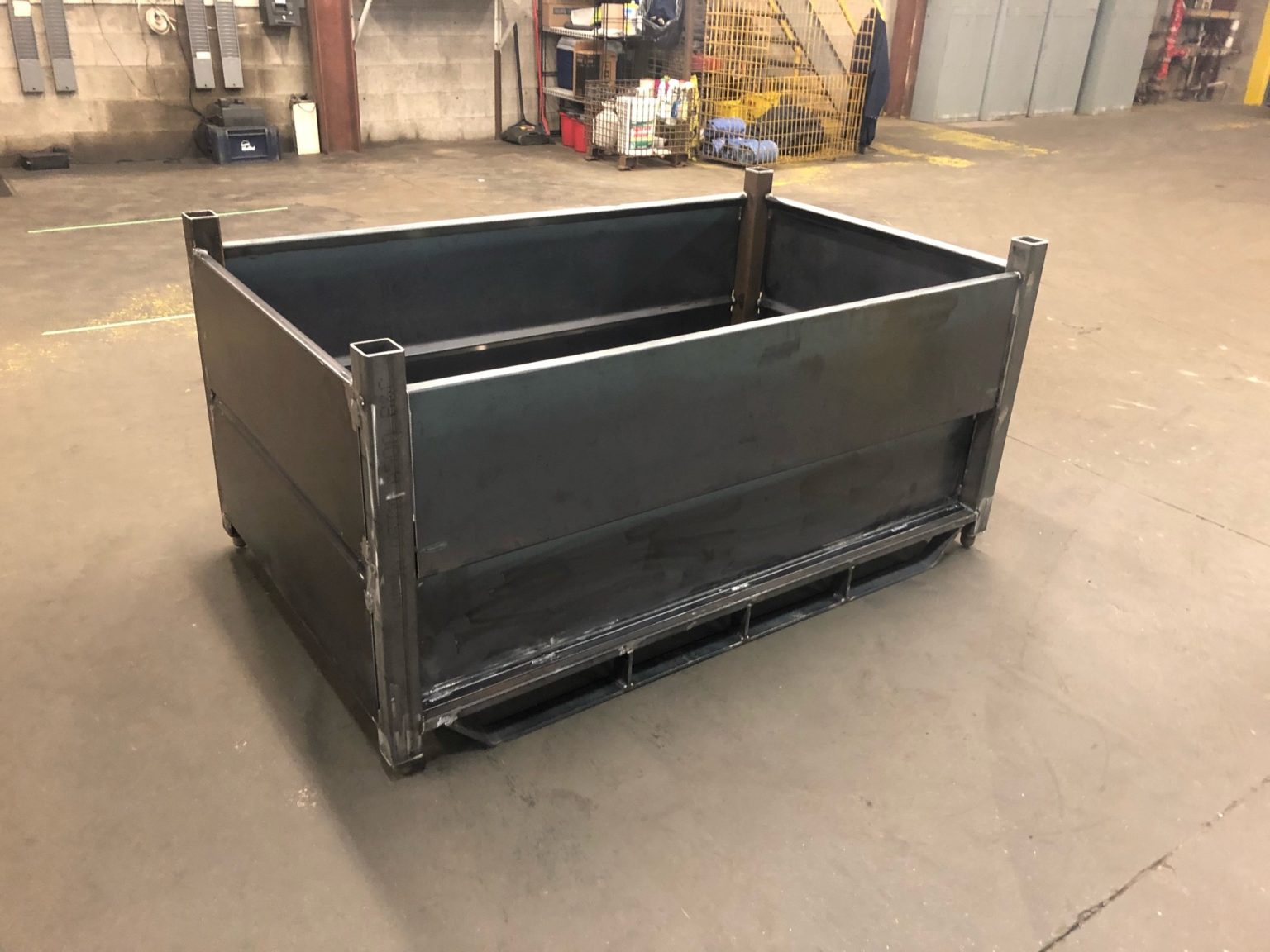 Industrial Automotive Rigid Sheet Metal Steel Bins and Containers