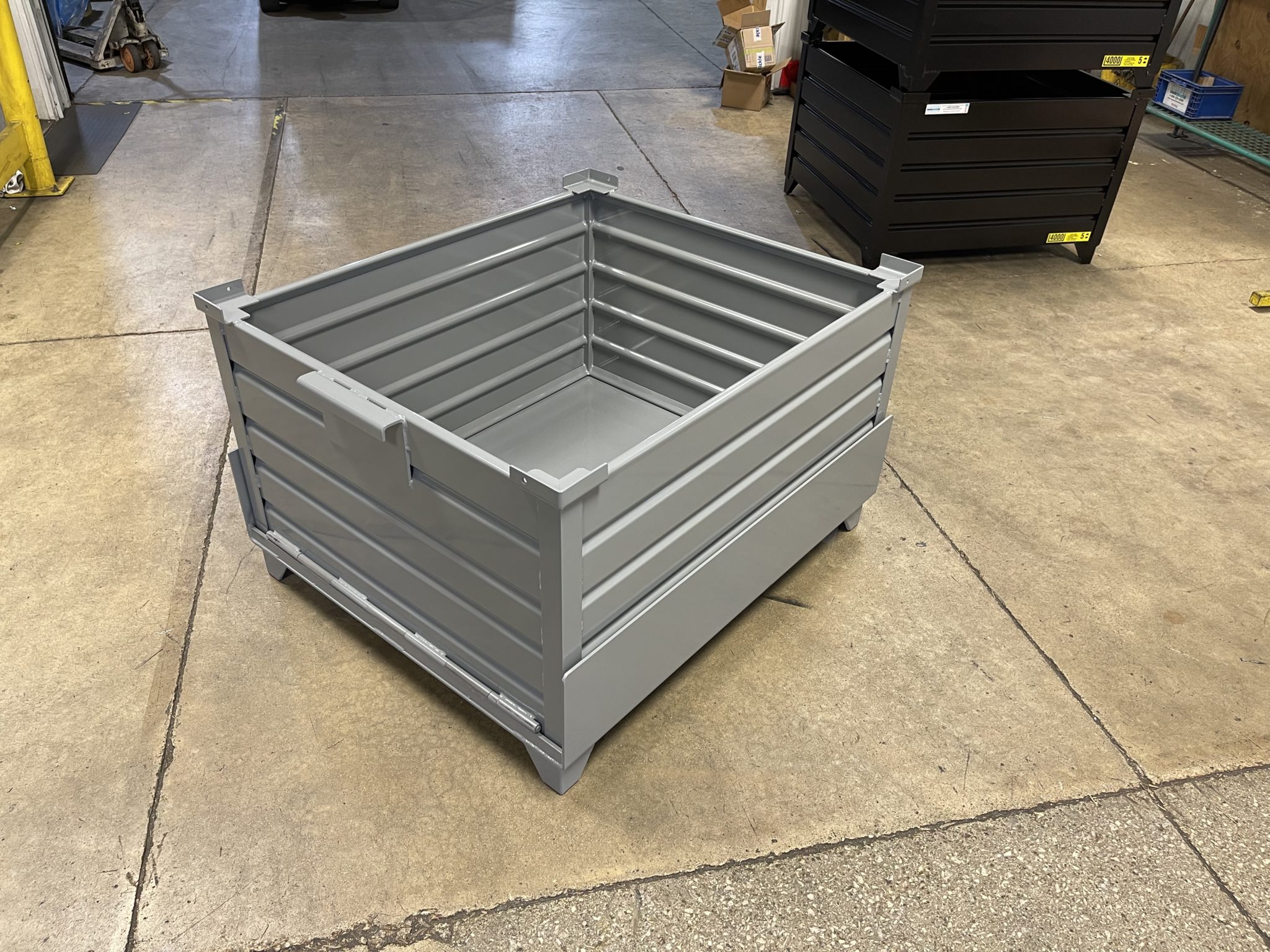 Heavy Duty Drop Bottom Bins | Warehouse Rack and Shelf