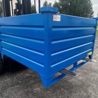 Corrugated Steel Container with Flat Steel Runners