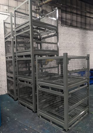 Medium Duty Rigid Wire Container [GM-5131 Compatible/Stackable ...