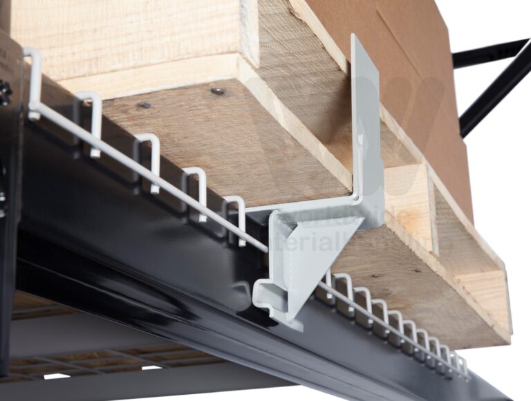 Longitudinal vs. Transverse Flue Space Dividers for Pallet Racks