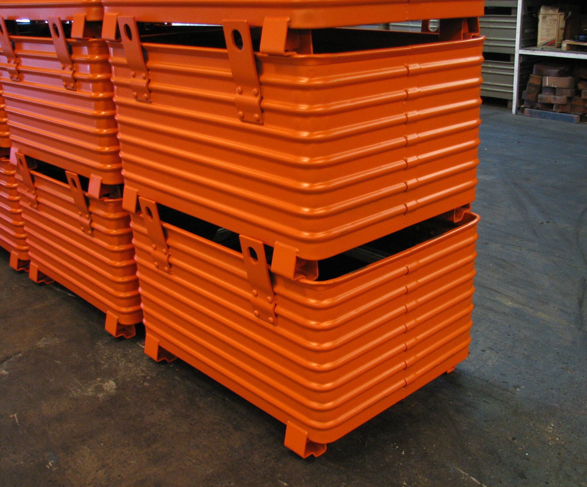 Round Corner Corrugated Steel Container with Lifting Lugs