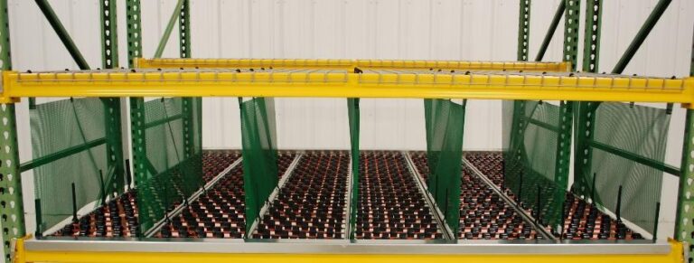 Soft Vinyl Mesh Hanging Wire Divider for Pallet Rack