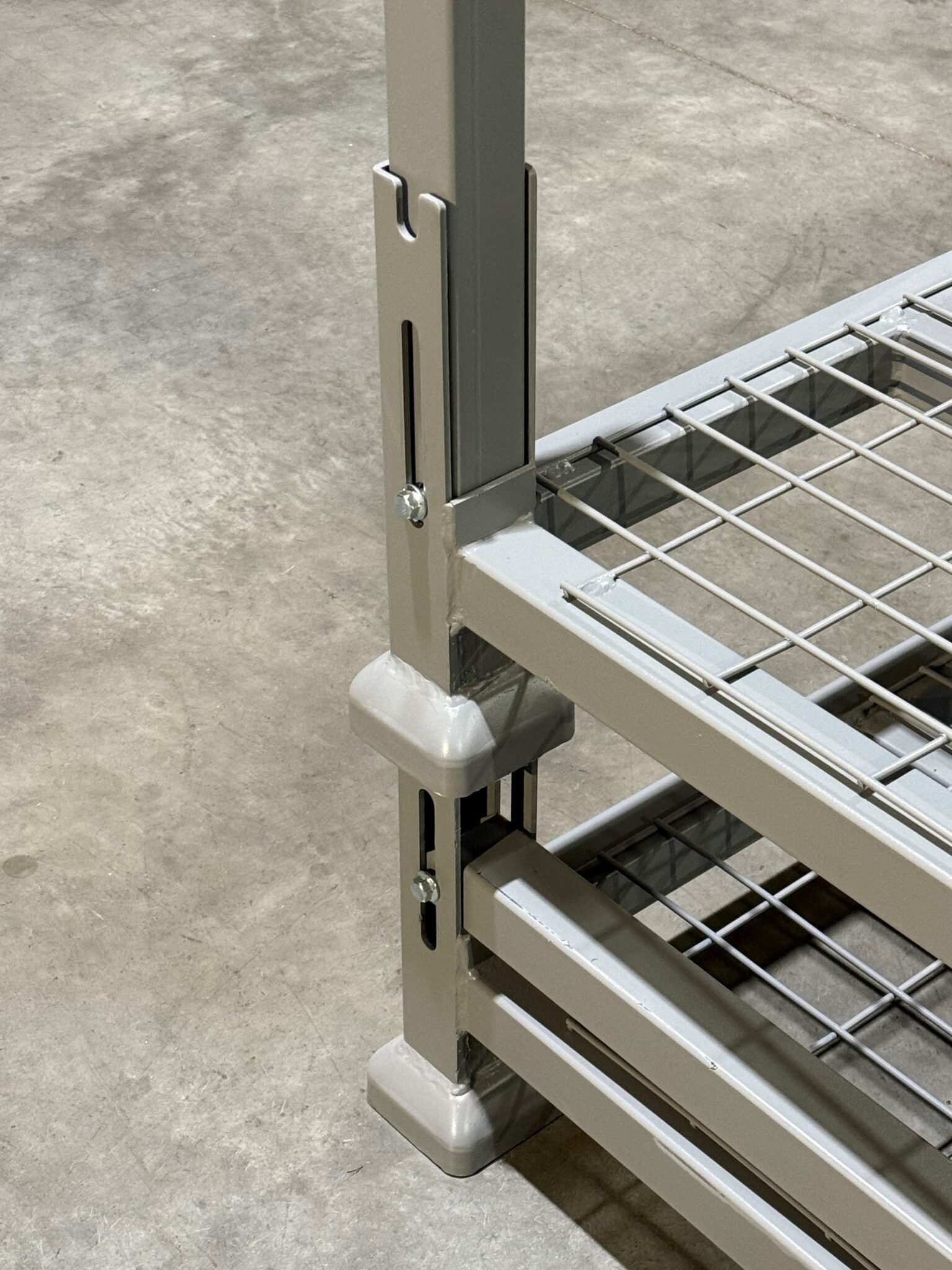Collapsible Knockdown (KD) Stack Racks with Hinged Corner Posts