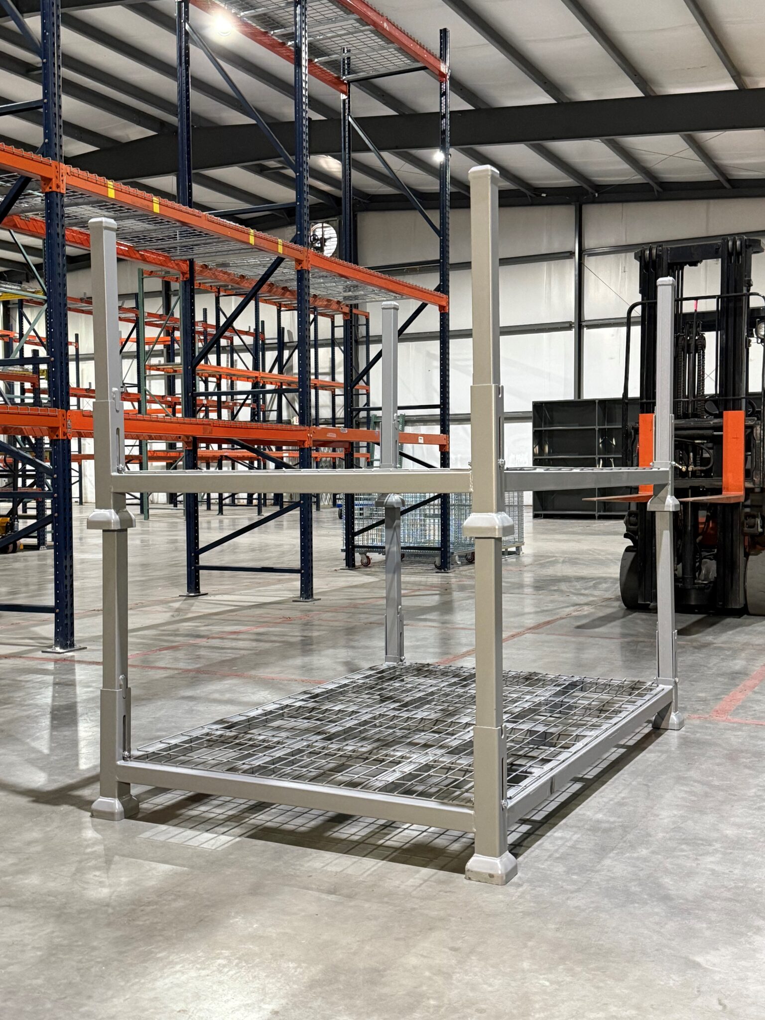 Collapsible Knockdown (KD) Stack Racks with Hinged Corner Posts