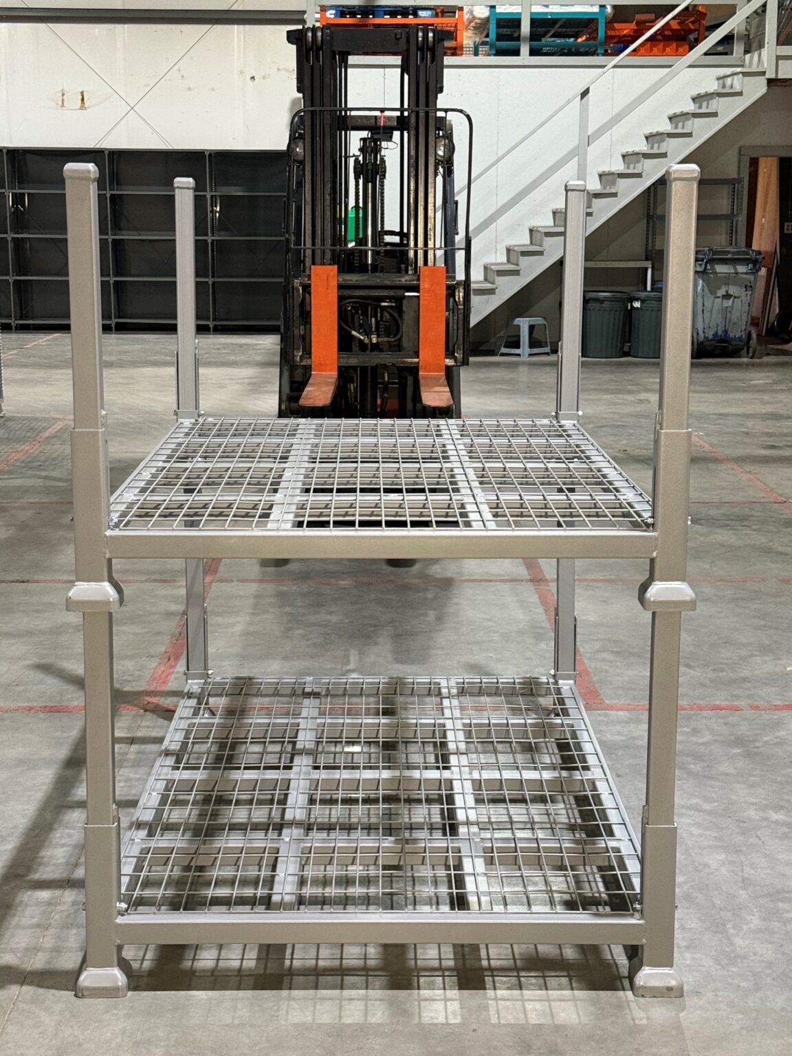 Collapsible Knockdown (KD) Stack Racks with Hinged Corner Posts