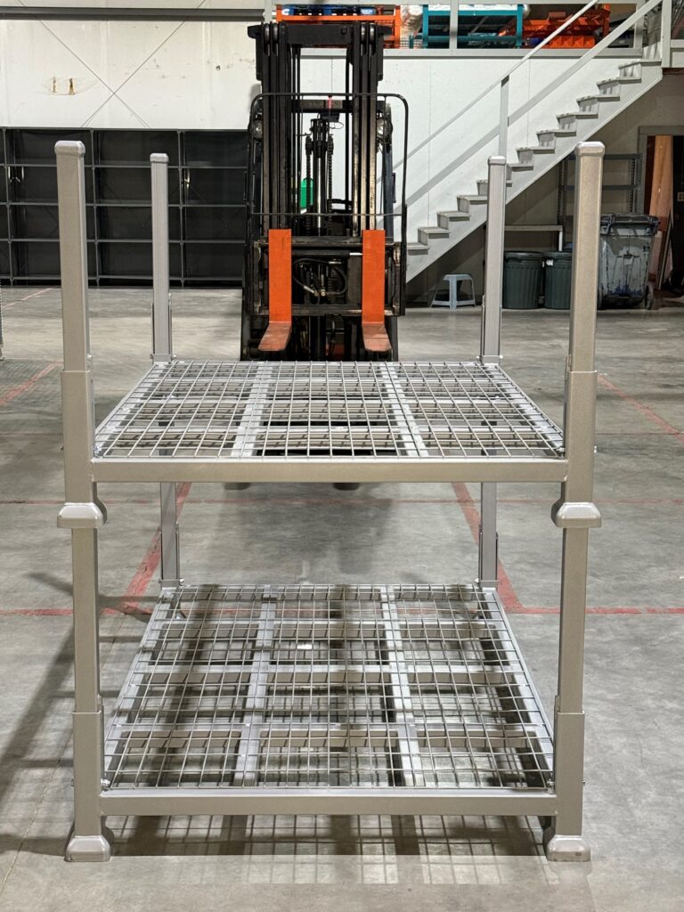 Collapsible Knockdown (KD) Stack Racks with Hinged Corner Posts