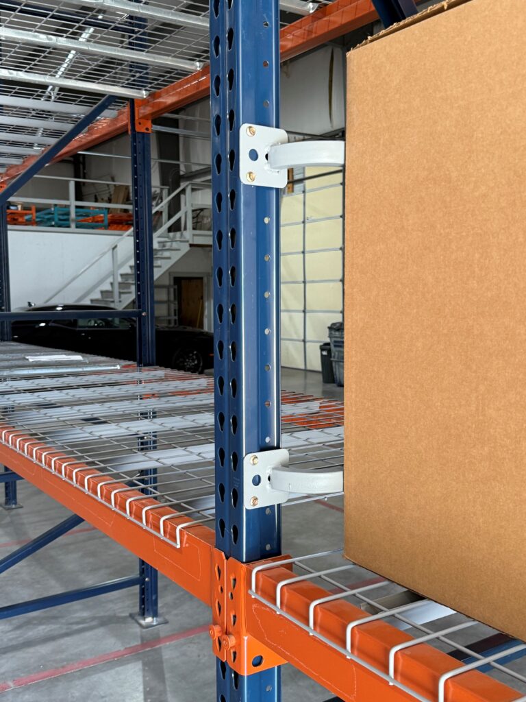 Transverse Flue Space Protectors Keep Pallet Rack Flue Space Clear ...