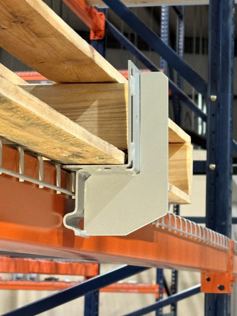 Heavy Duty Pallet Load Stop with Steel Gusset | Longitudinal Flue Space ...