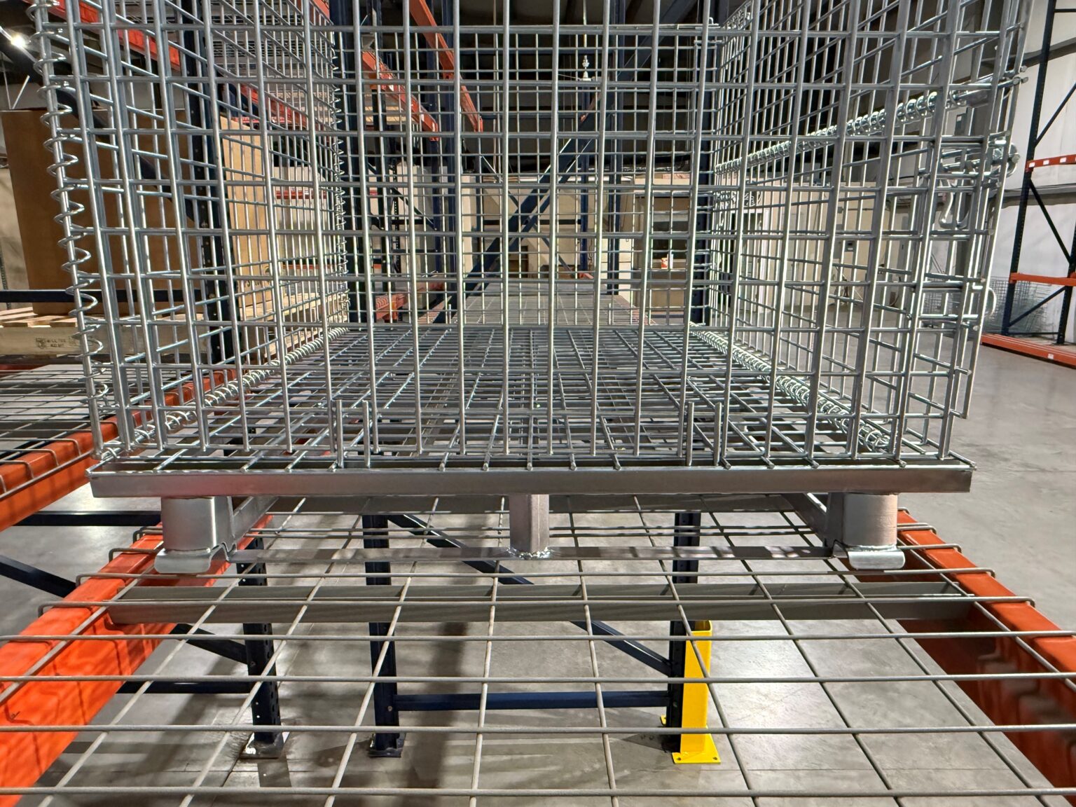 Rackable Wire Containers with Runners Stored in Pallet Racking