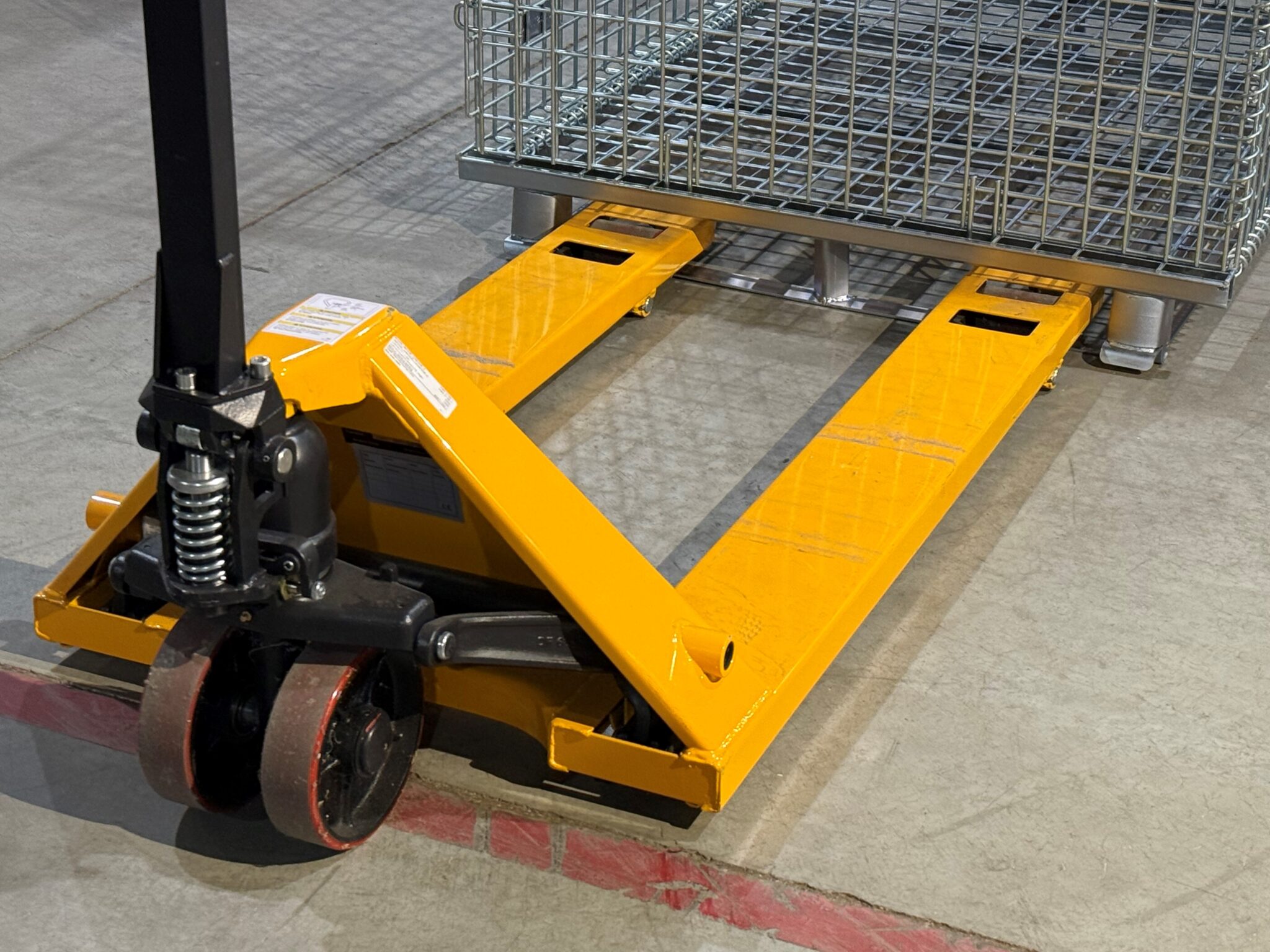 4 Way Steel Runners for Wire Pallet Containers