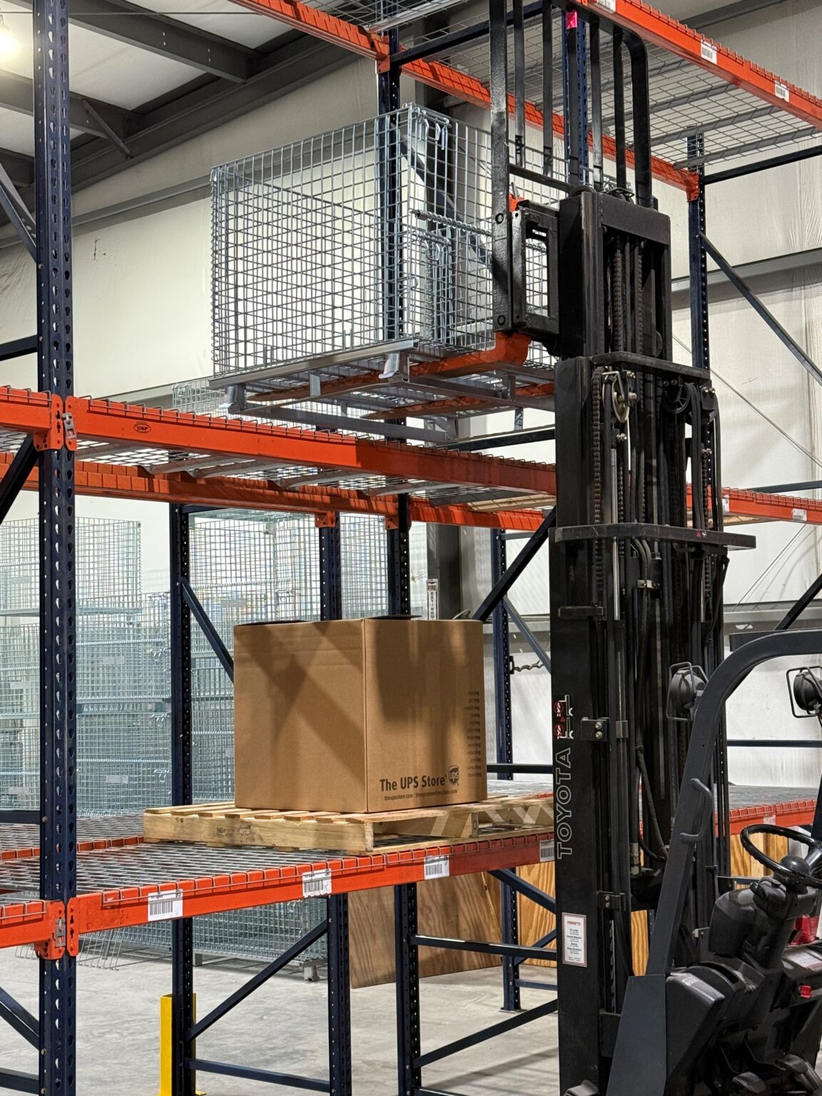 Rackable Wire Containers with Runners Stored in Pallet Racking