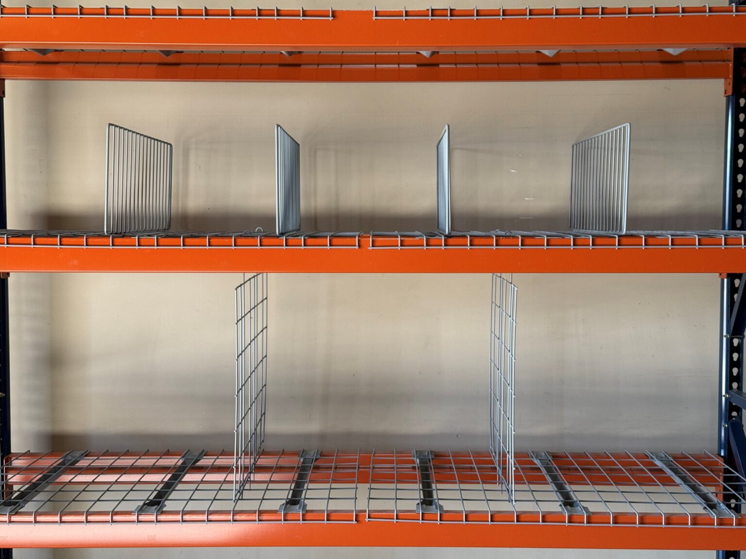 Snap-In vs Hanging Wire Dividers | Guide