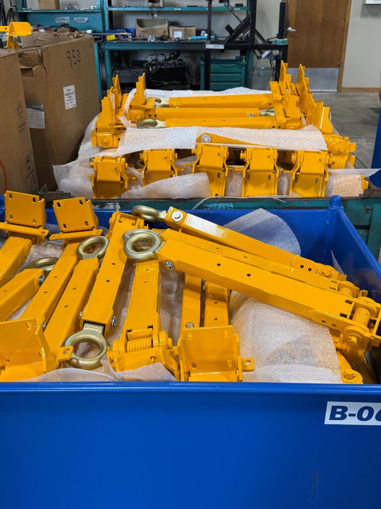 Topper Tip-Down Tow Package | Floor Lock