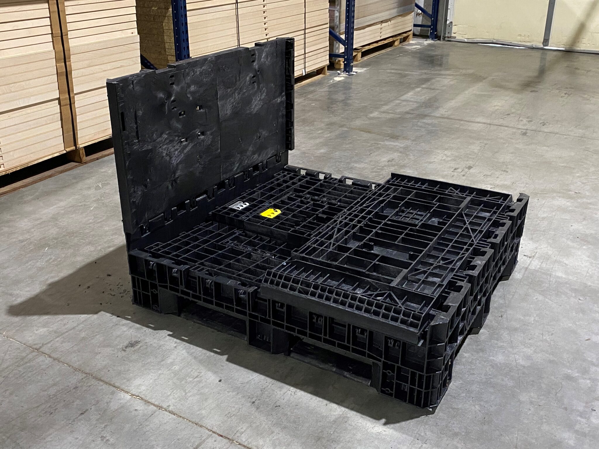 Knock-Down Bulk Bins | Plastic Folding Bulk Containers