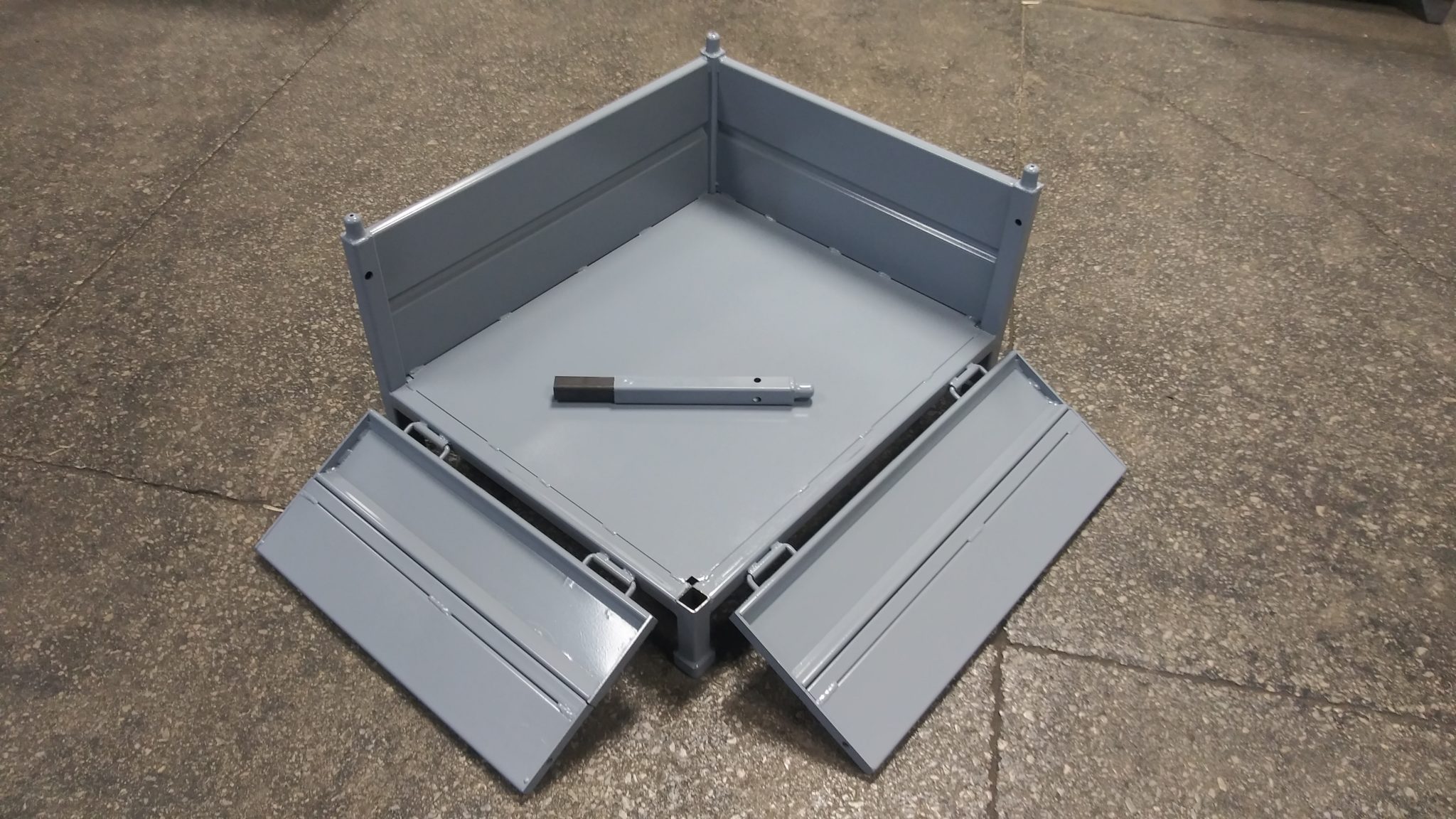 Customized Corrugated Metal Shipping Containers