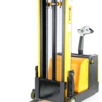 Counterbalance Lift Truck | Compact Forklift Solutions