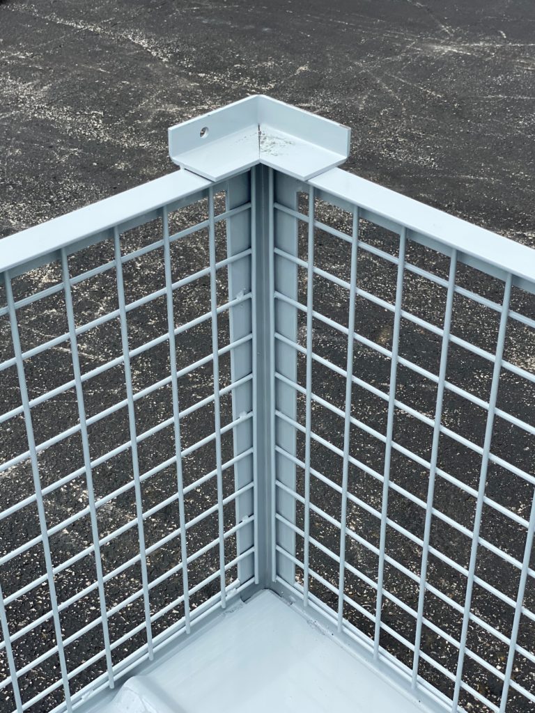 Stackable Rigid Wire Container with Skid Bar Runners