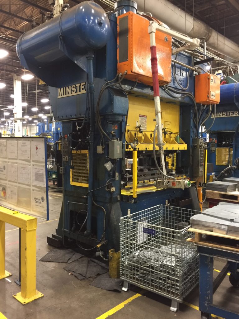 Wire Containers | Collapsible & Folding Wire Containers