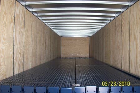 Teardrop Uprights | Interlake Pallet Racking
